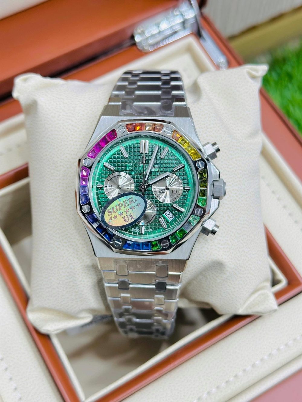 Audemars Piguet Royal Oak Offshore – Rainbow Bezel Chronograph (Green ...