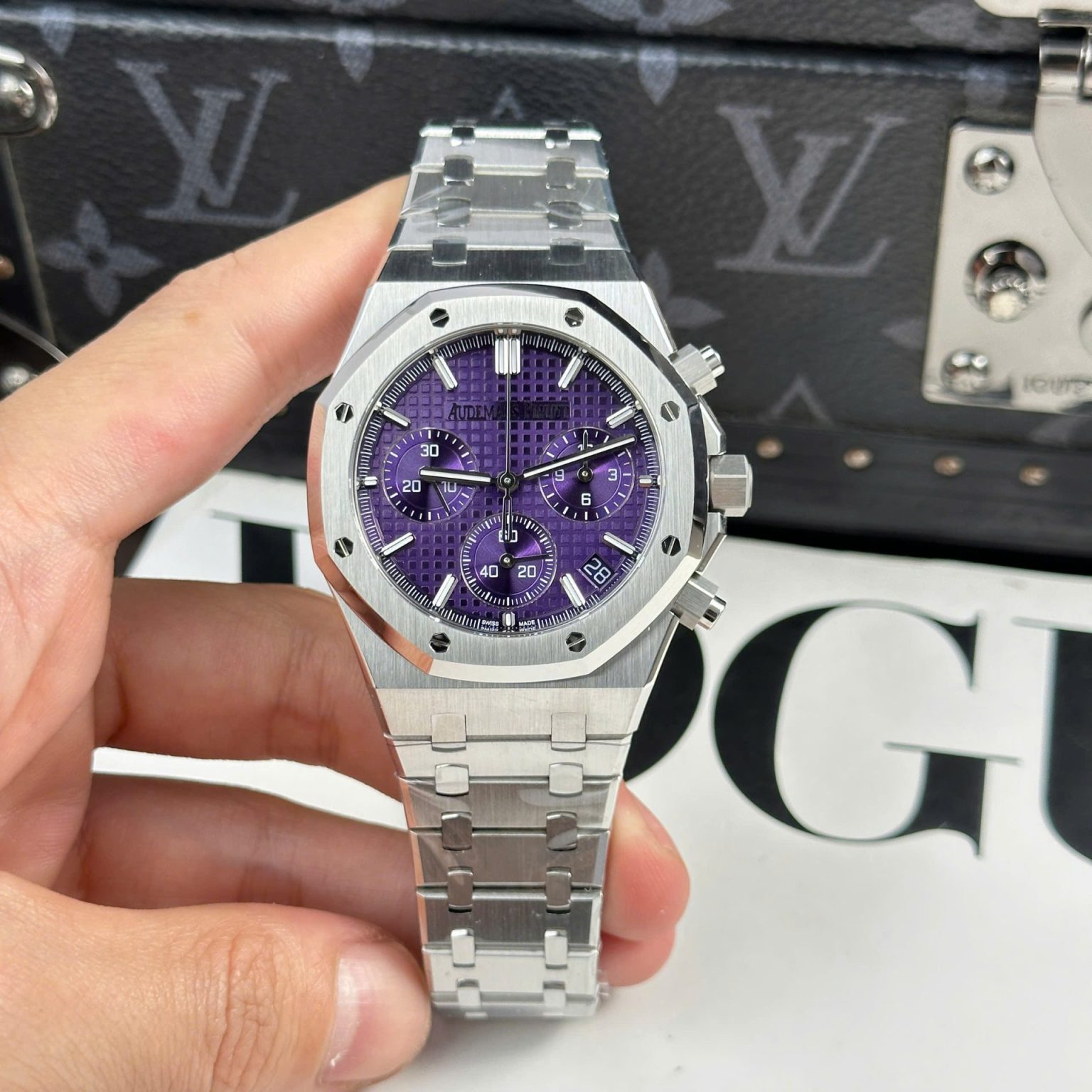 Audemars Piguet Royal Oak 26240ST Purple Dial Swiss 1:1 Grade Watch ...