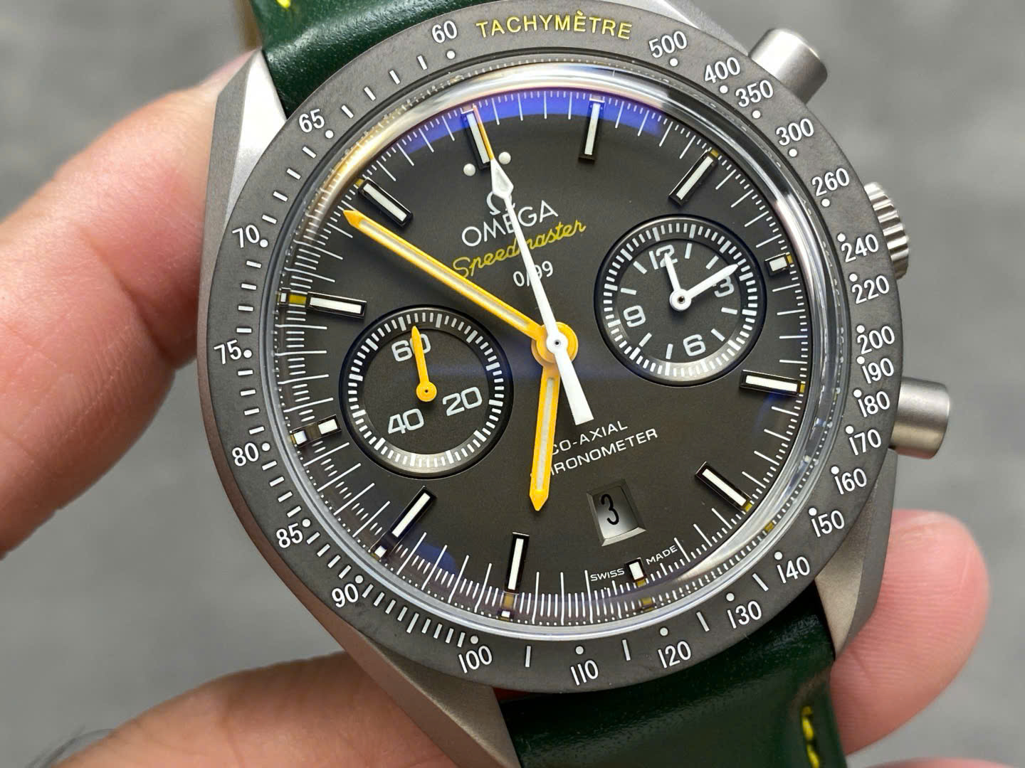 Omega Speedmaster Grey Side of the Moon Porsche Club of America Edition ...