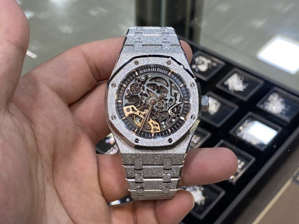 Audemars Piguet Royal Oak Skeleton 41mm – Swiss Automatic – Timeless Tastes