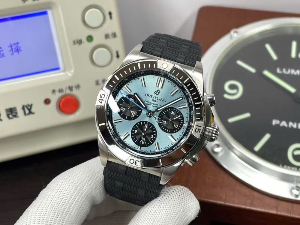 Breitling Super Chronomat B01 Ice Blue Dial 44mm – Swiss 1:1 Grade ...
